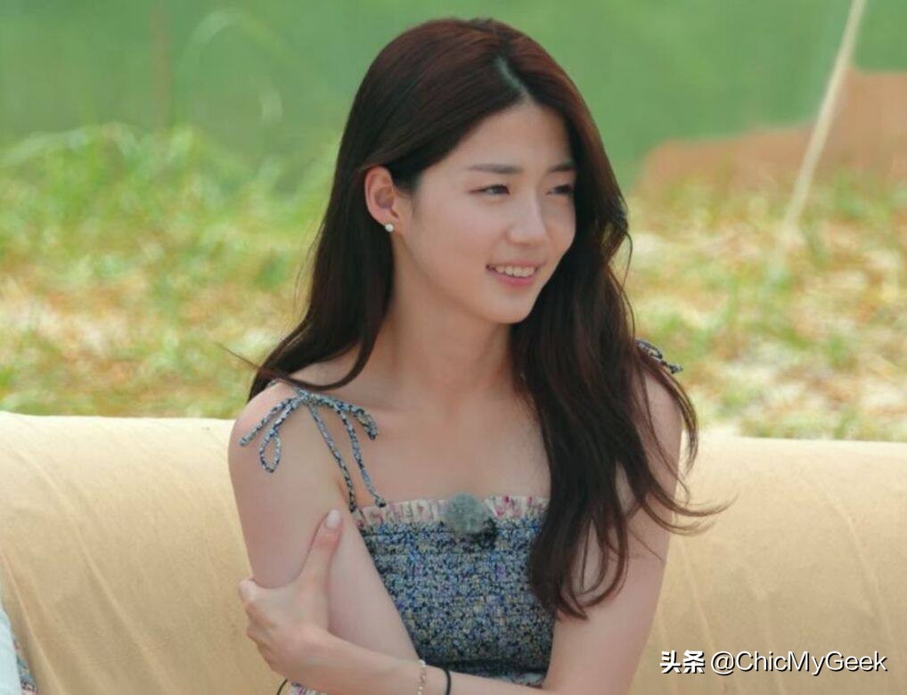 The female members of "Single is Hell" are amazing!Song Jia is stylish ...
