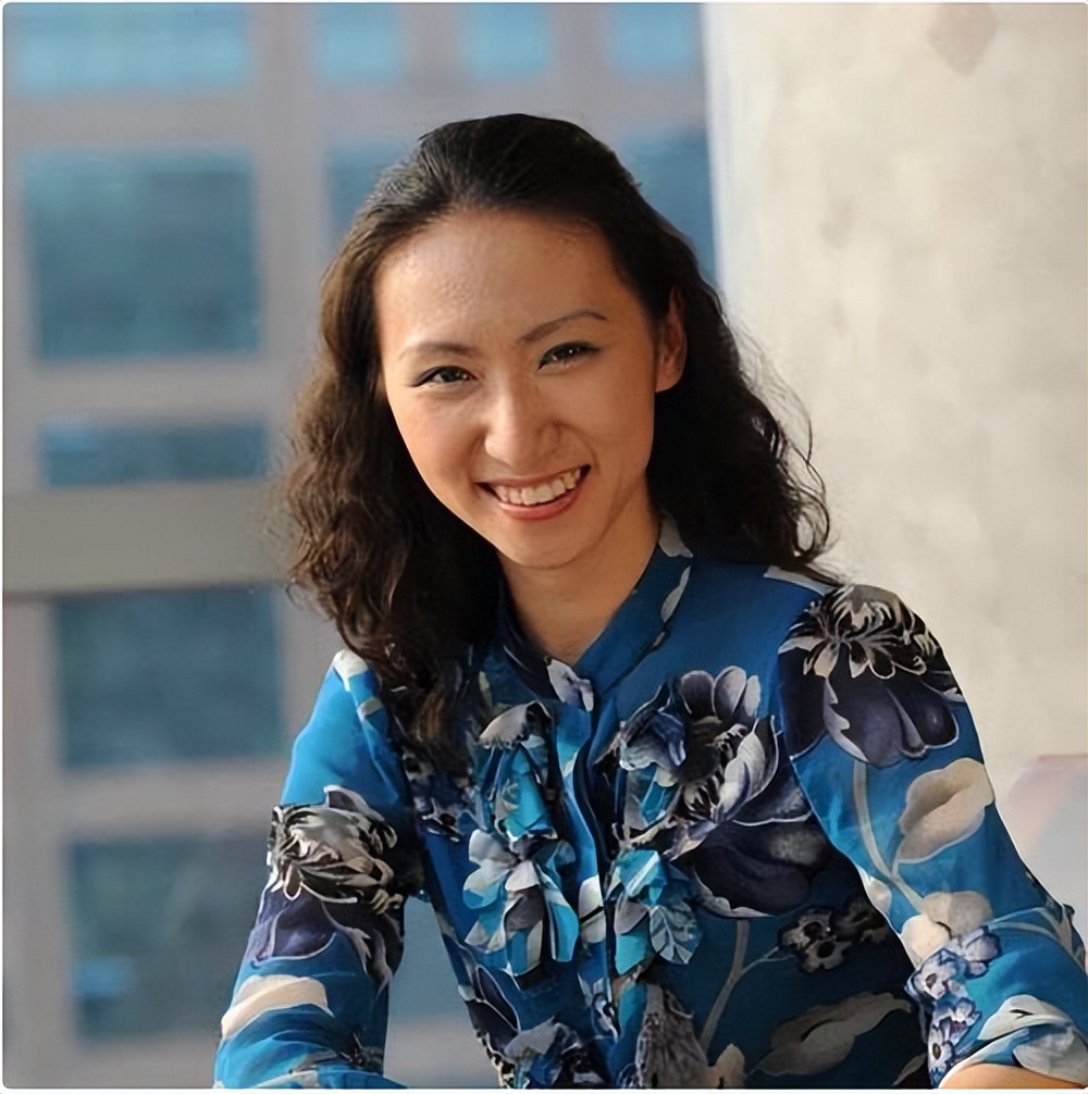 Li Yinuo: 18-year-old admitted to Tsinghua University, 33-year-old with ...