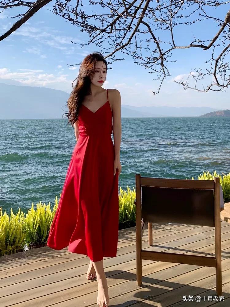 Sharing of three exquisite dresses - Miss Fang Tang - iNEWS