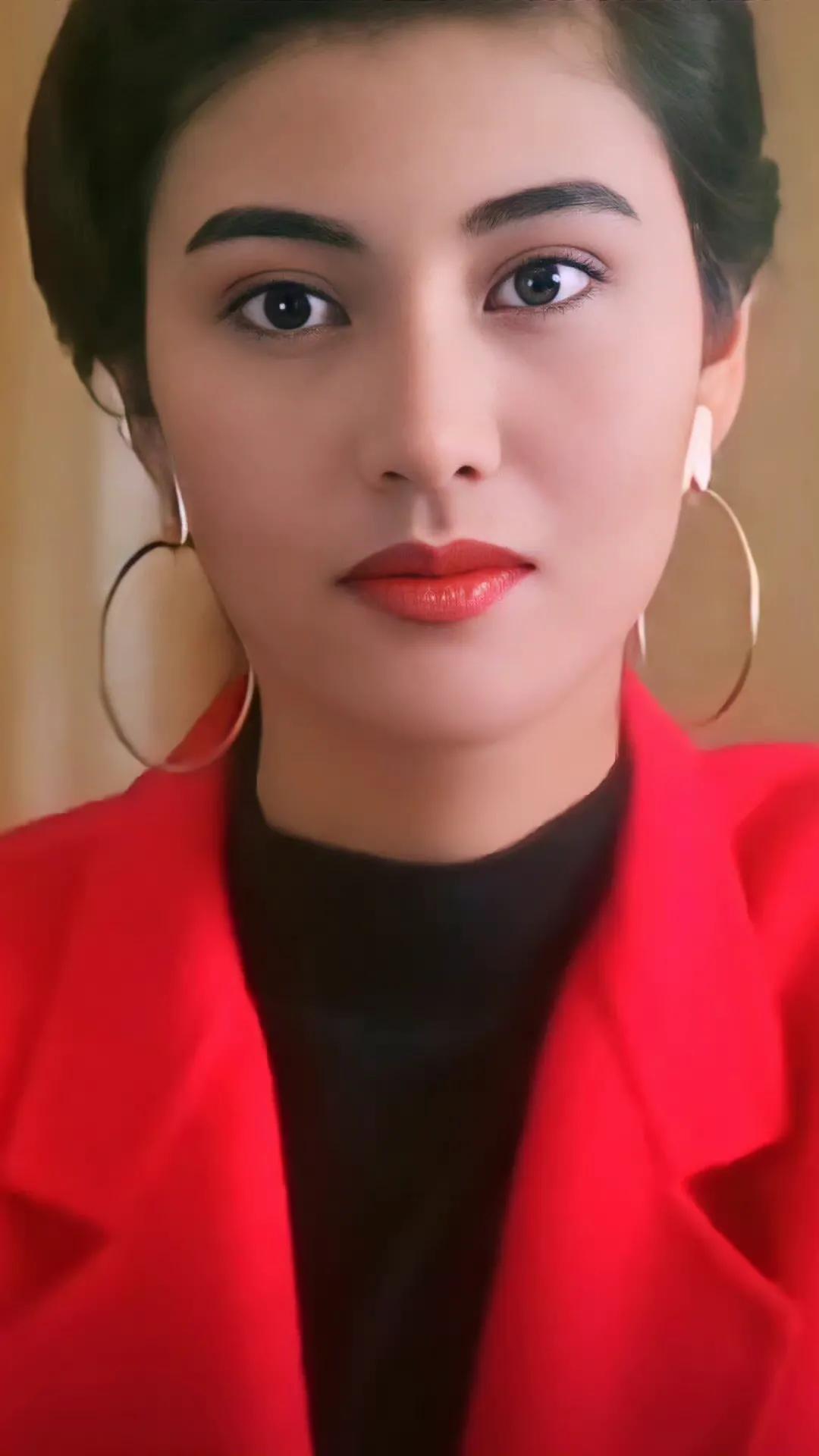 Li Jiaxin, the former goddess of Hong Kong style - iMedia