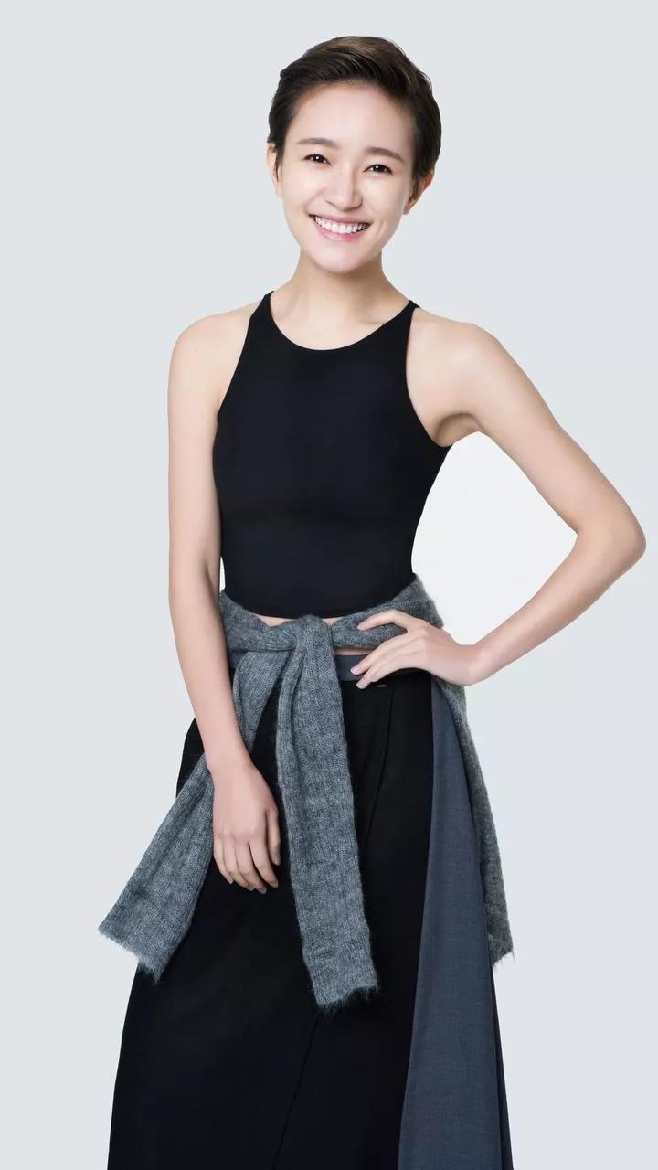 The absolute goddess Jiao Junyan - iNEWS