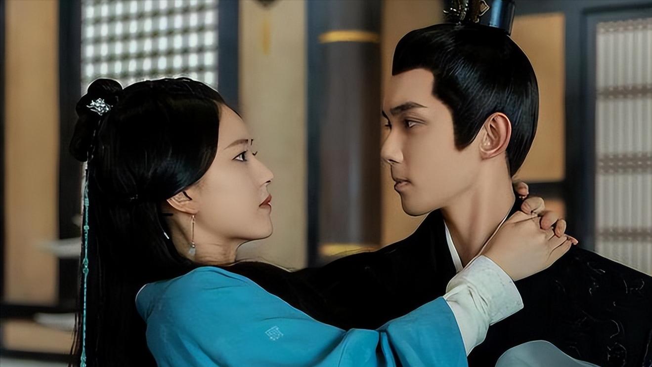 In the 8th year of her debut, with the help of Zhao Lusi, Wang Ziwei successfully became popular ...