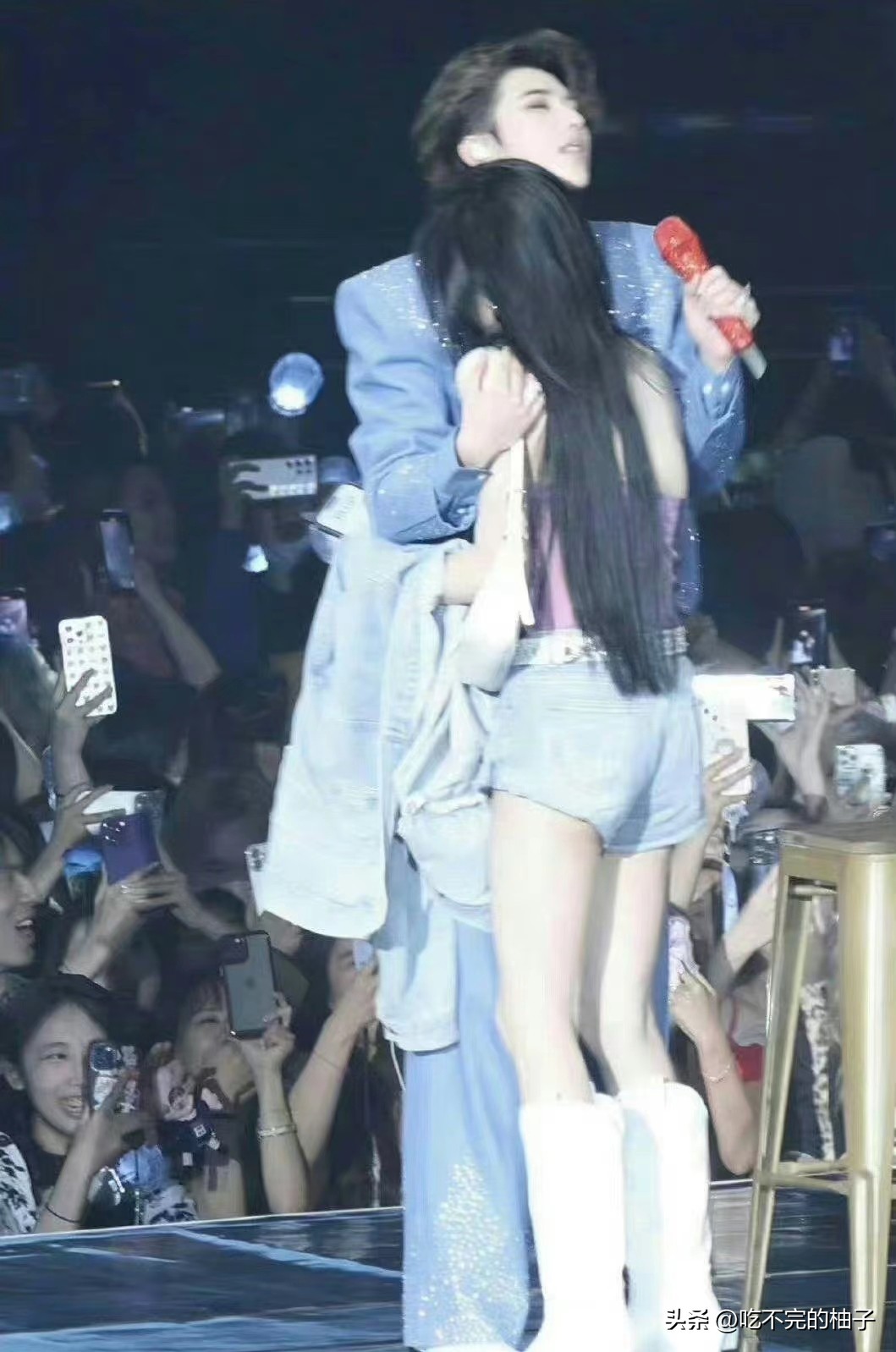 Cai Xukun's KTV one-night stand, the woman was pregnant and exposed - iNEWS