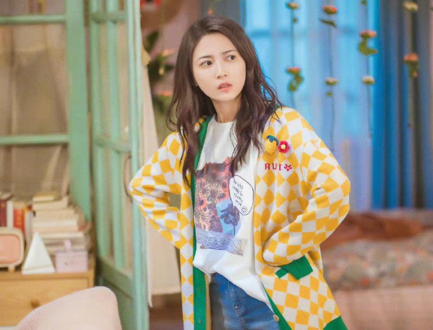 After 8 episodes, the popularity of 1.8 billion, Hu Tianyi shot ...