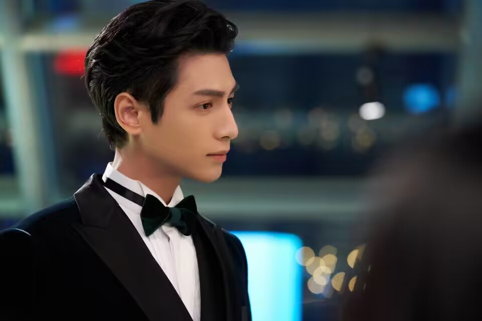 Luo Yunxi and Bailu ushered in three matches, Niu Junfeng joined in surprise, [Dark Night and ...