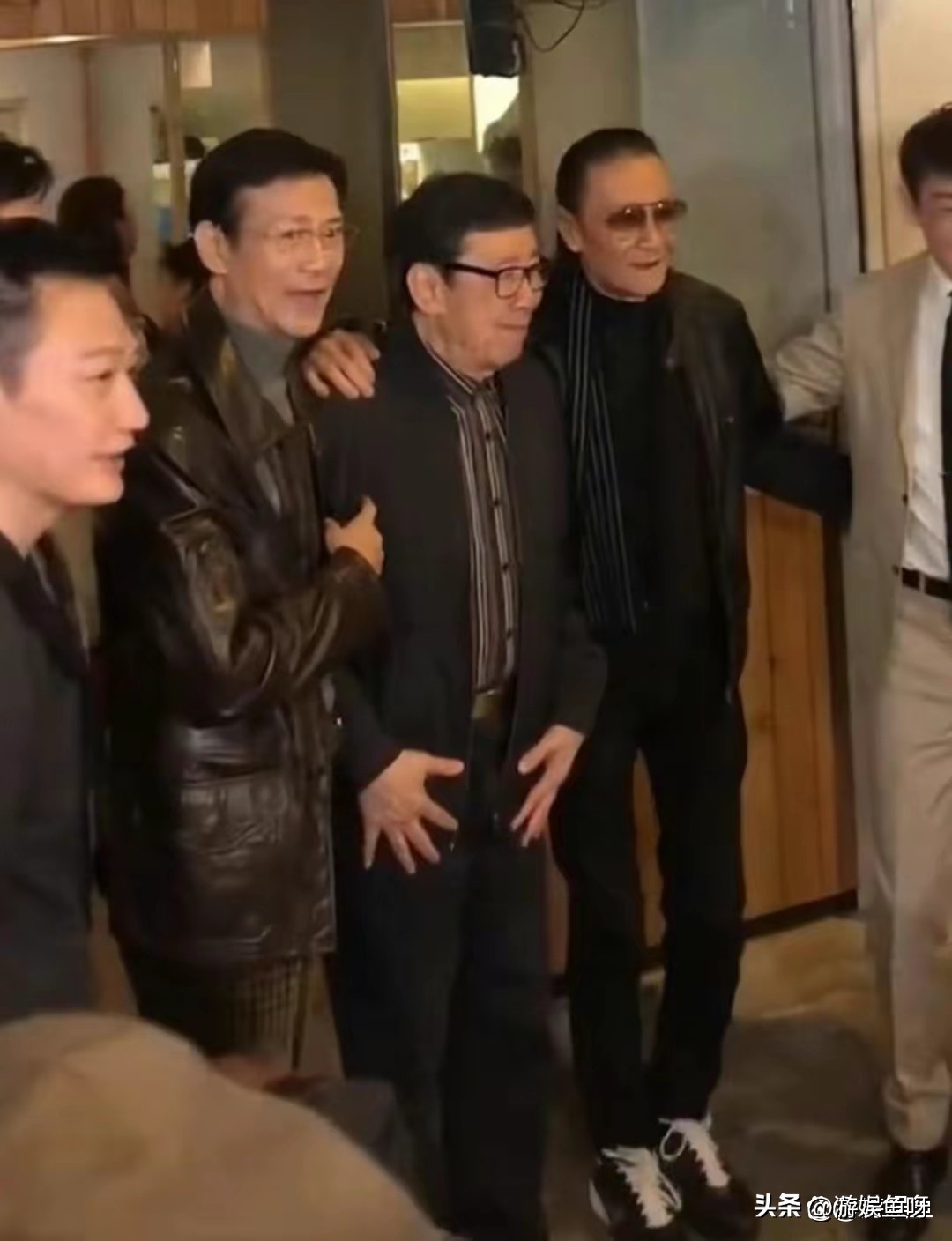 86-year-old Xie Xian rejuvenated as Hu Feng's platform, with obvious ...