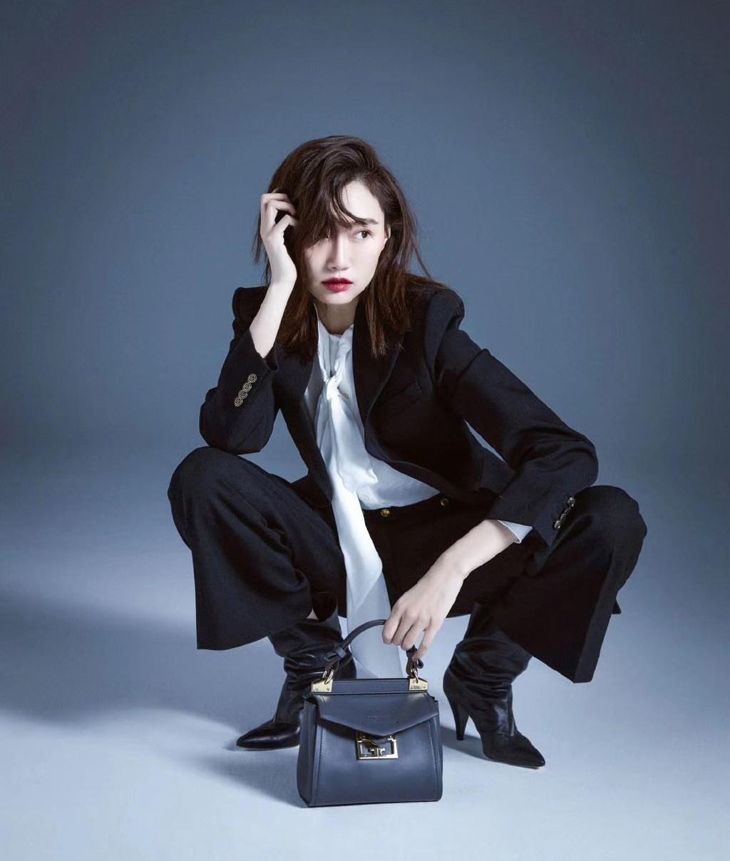 Li Siyu: fair, beautiful and long-legged, but caught in a domestic ...