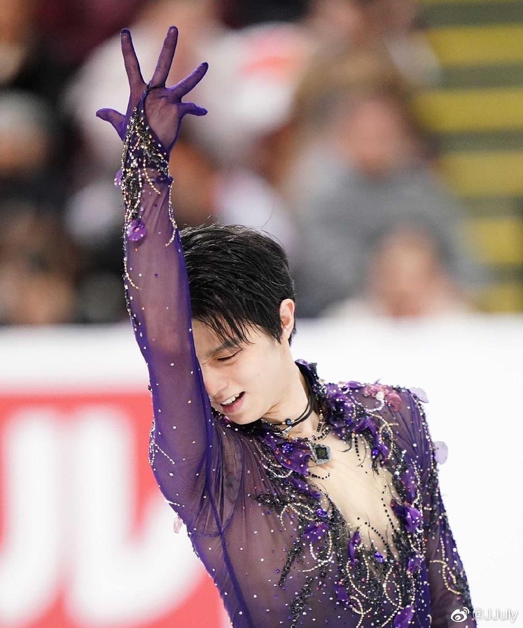 Yuzuru Hanyu accepts "on-demand" from ice fans. Why does this show top ...