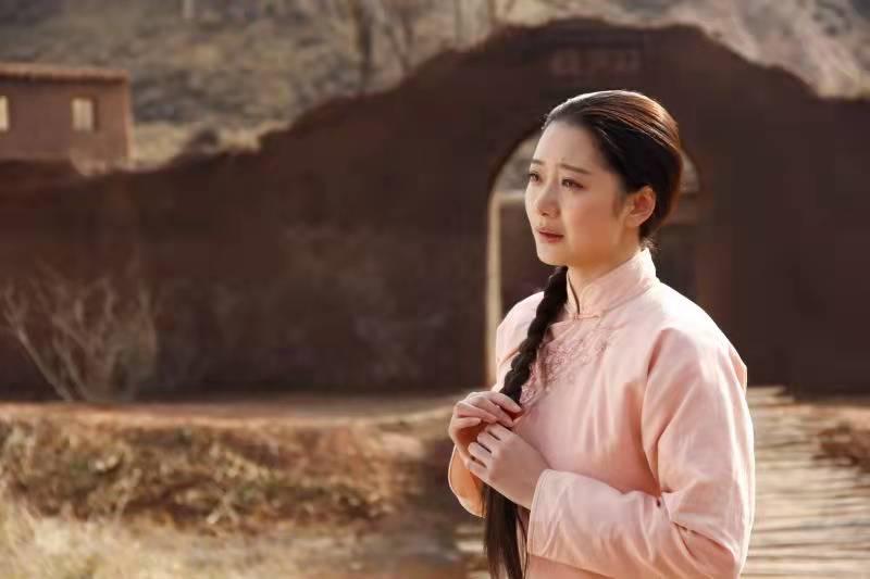 "Half Moon Climbs" Qi Feng interprets the young Wang Luobin's return to ...