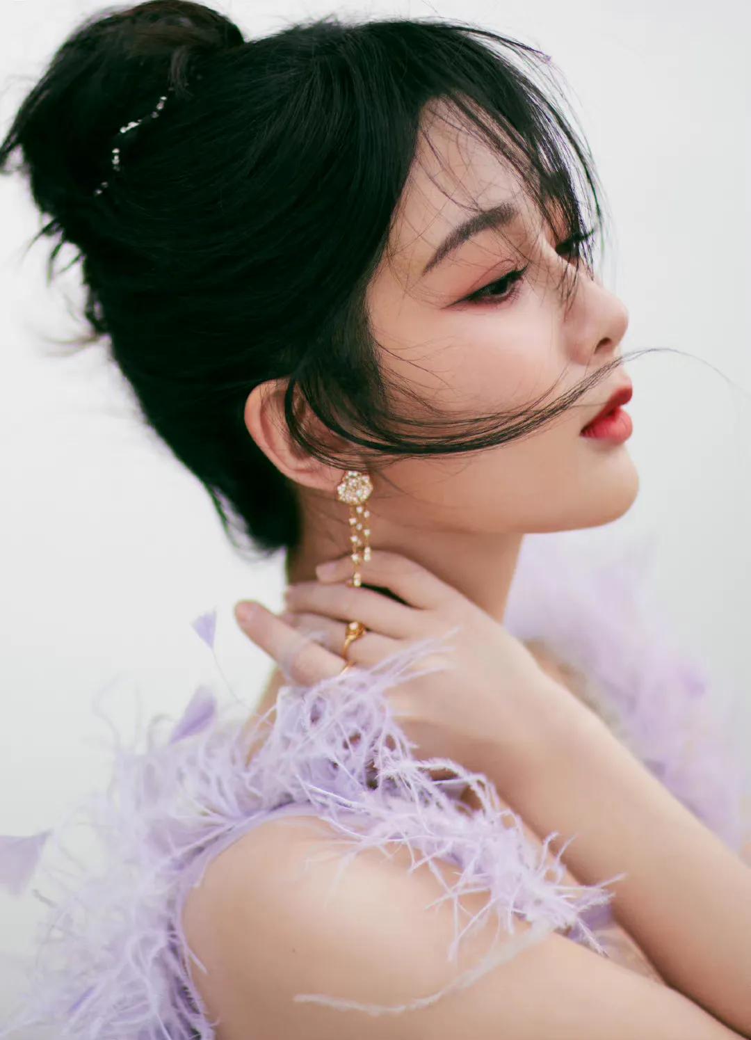Actor Yang Zi - iMedia