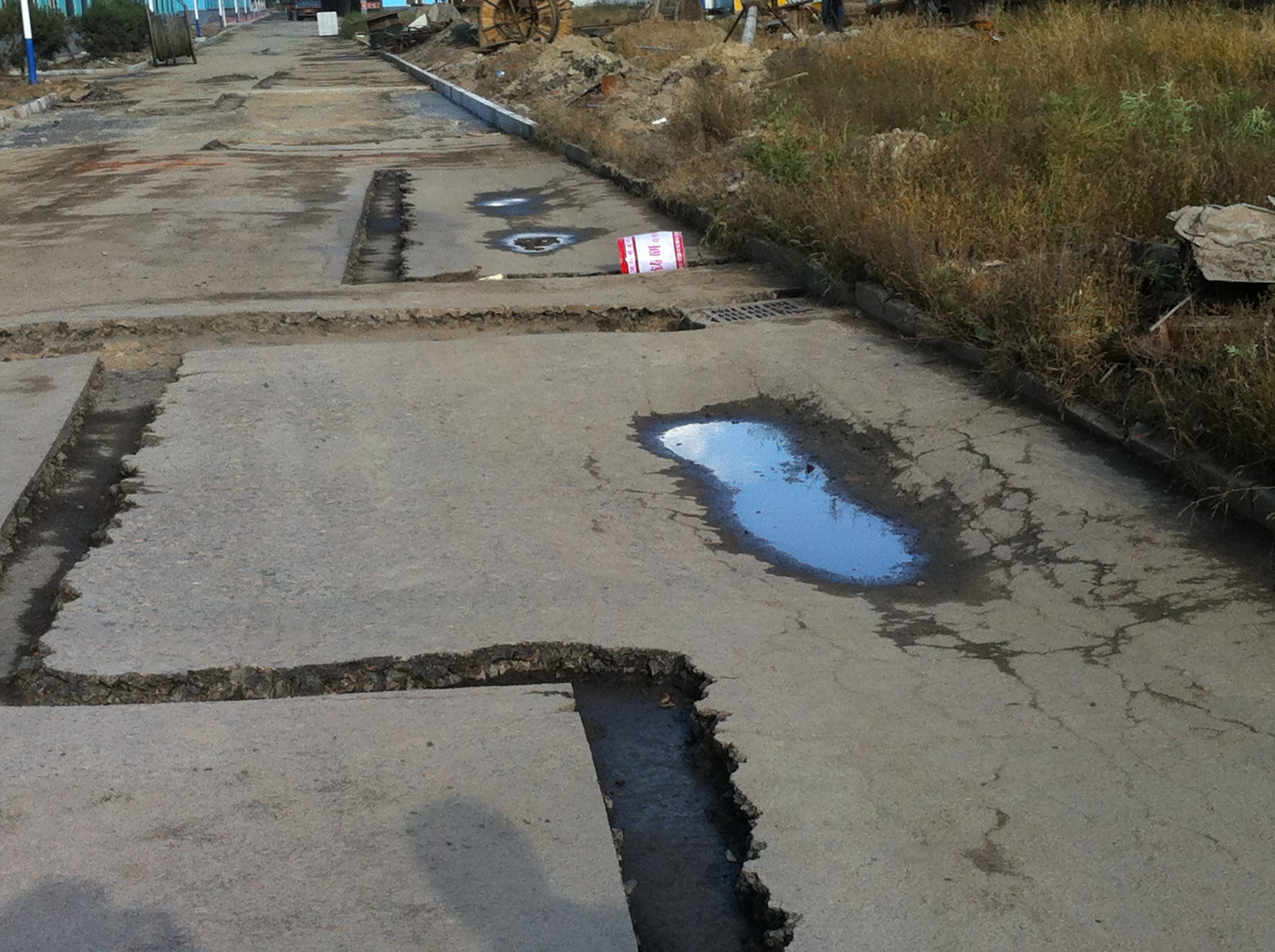 Common Problems of Asphalt Pavement Quality and Preventive Measures - iNEWS