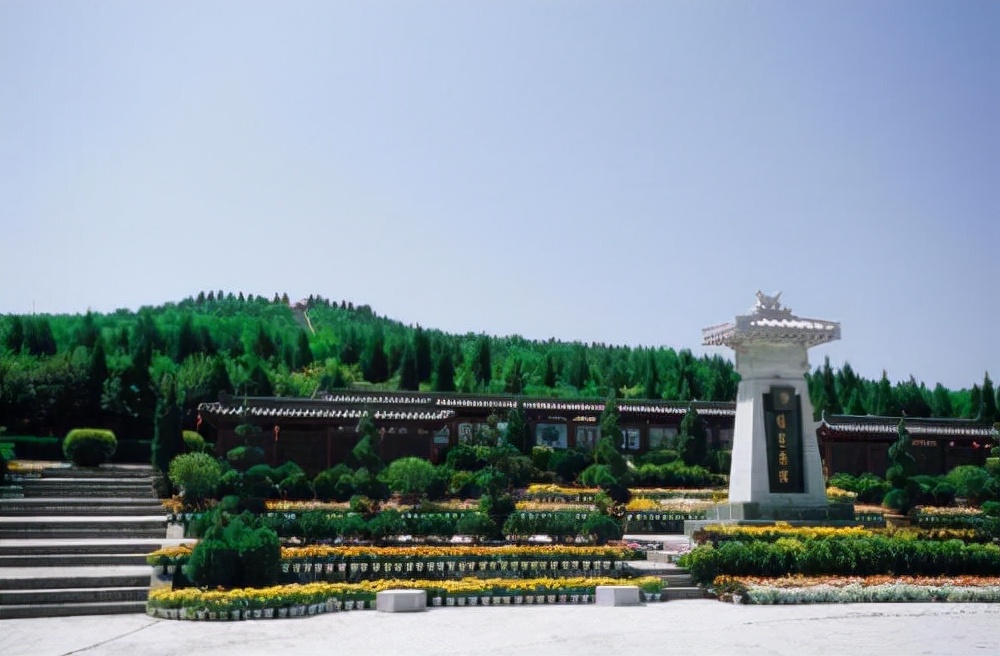 The Mausoleum of the First Emperor of Qin: Showcasing the artistic ...