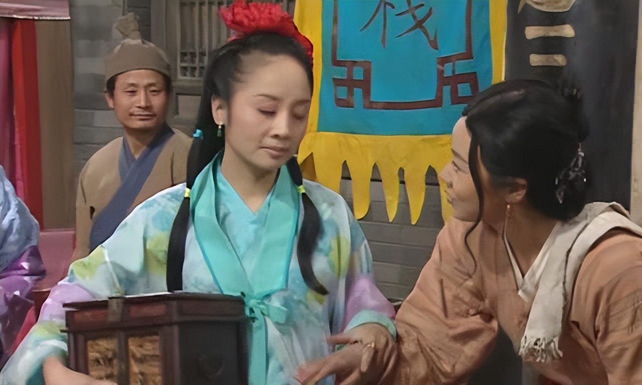 Wang Xinjun: After becoming famous, he abandoned his wife and son ...