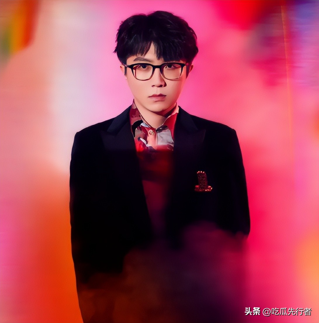 Li Yitong rubbing against Zhang Songwen? Mao Buyi has a girlfriend ...