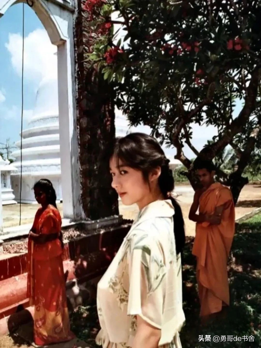 How did the bitter look on Li Qin's face disappear overnight? - iNEWS