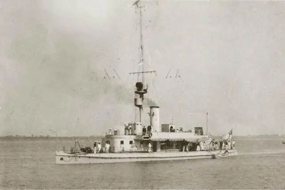 Zhang Xueliang challenged Stalin in 1929, and the Northeast Navy fought ...