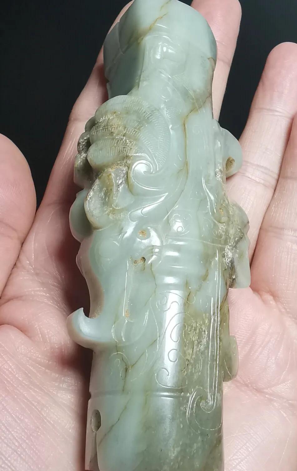 Identifying old and new jade from cracks - iNEWS