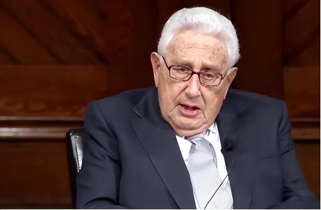 100-year-old Henry Kissinger predicted: There will be three world ...