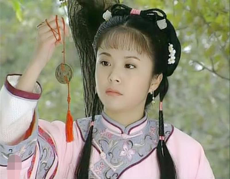 Actress Yang Ruoxi rarely shows up, dressed in ancient costumes, Chang ...