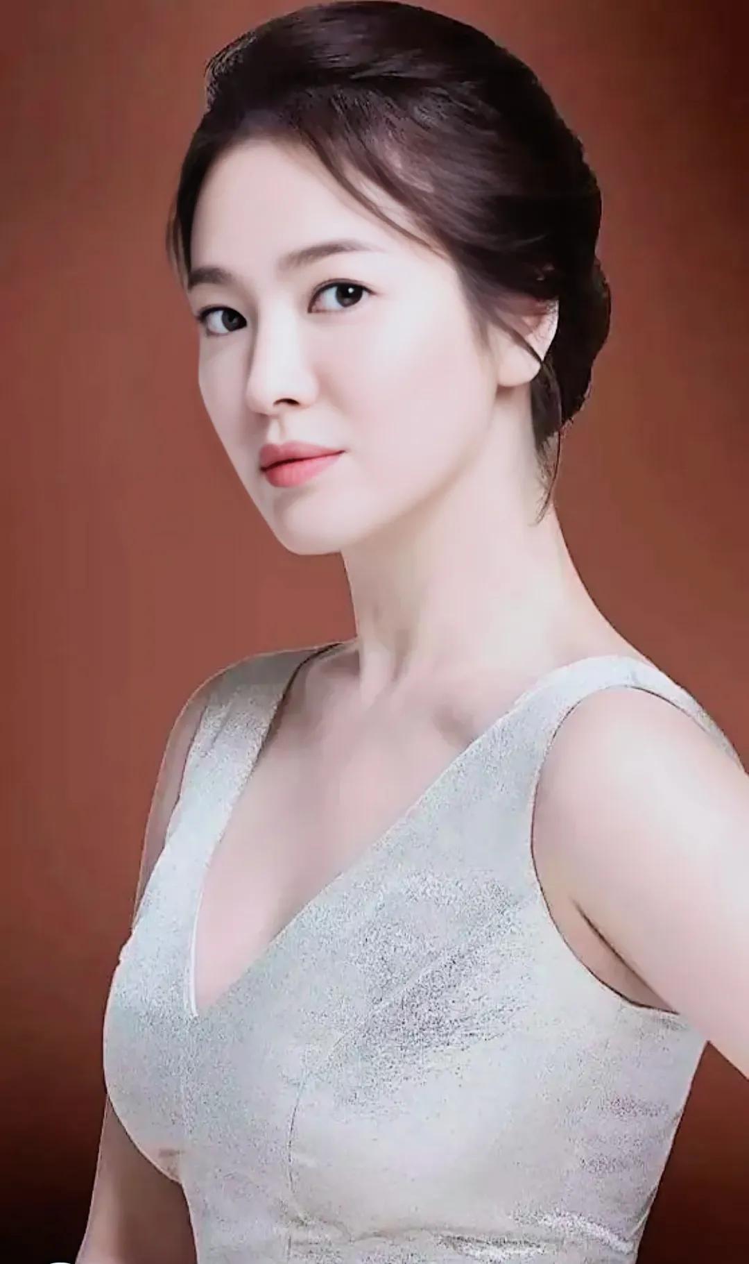 Song Hye Kyo is so beautiful - iNEWS