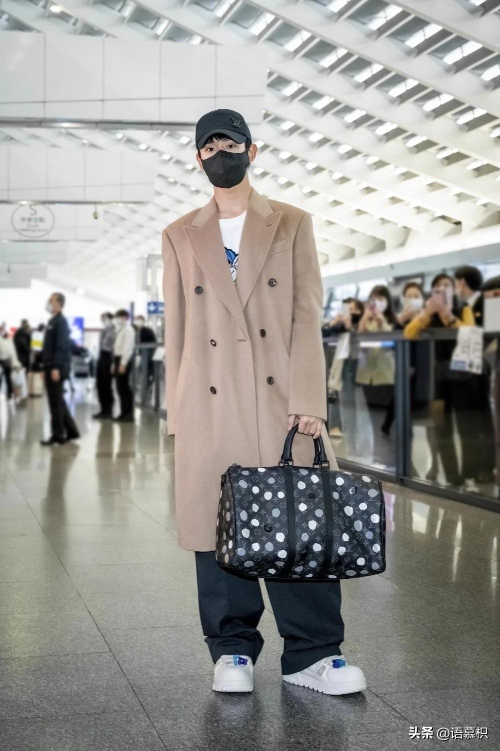 Two male gods meet!Ding Haiyin and Liu Yihao will be in the same frame ...