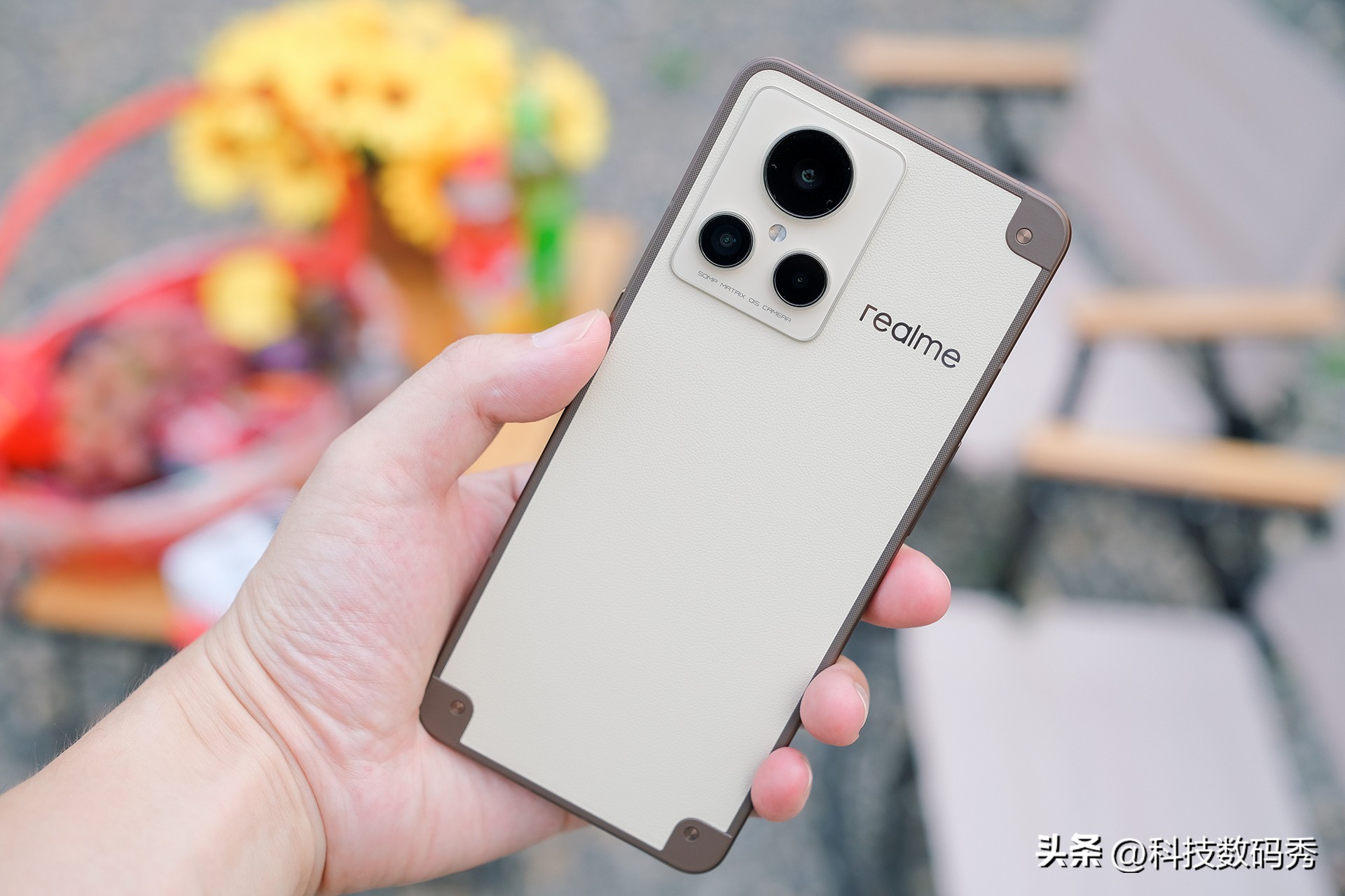 Realme GT2 Master Explorer Edition evaluation, the hidden shoulder keys ...