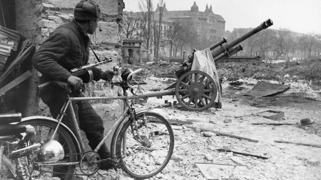 The history of the Soviet bicycle force - iNEWS