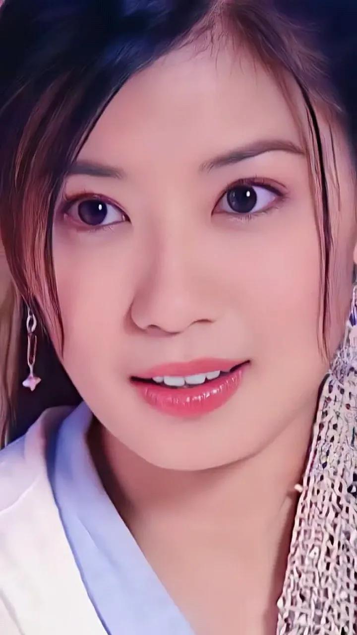 The most beautiful Zhao Min: Jia Jingwen - iNEWS