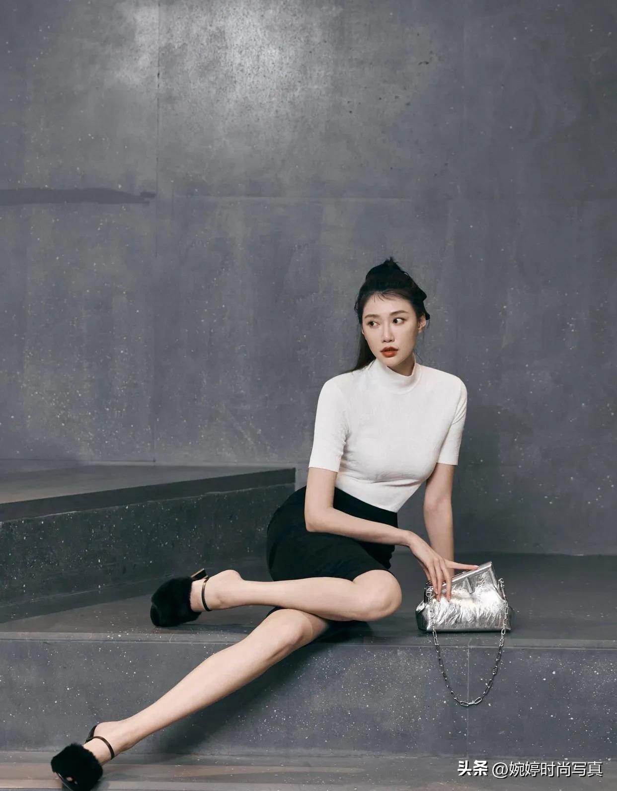 Fashion Photo Series: Li Siyu's outfit is cool and good-looking - iNEWS