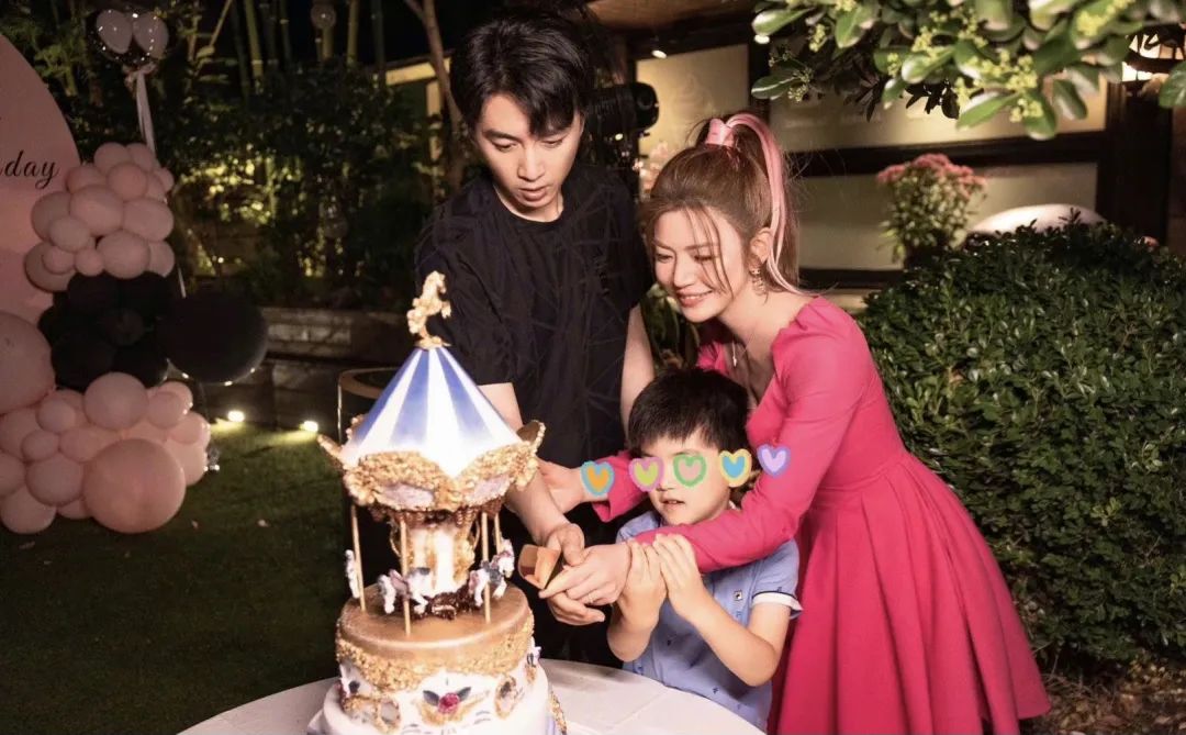 Big S, Zhao Lusi, Yu Shuxin, Feng Xiaogang, Chen Michelle - iMedia