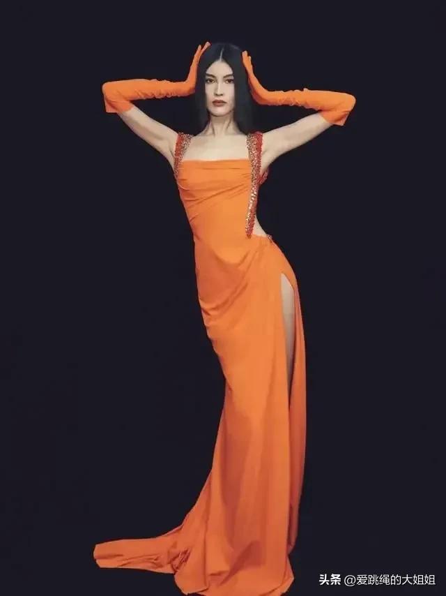 He Sui, the supermodel goddess of Victoria's Secret, is so beautiful ...