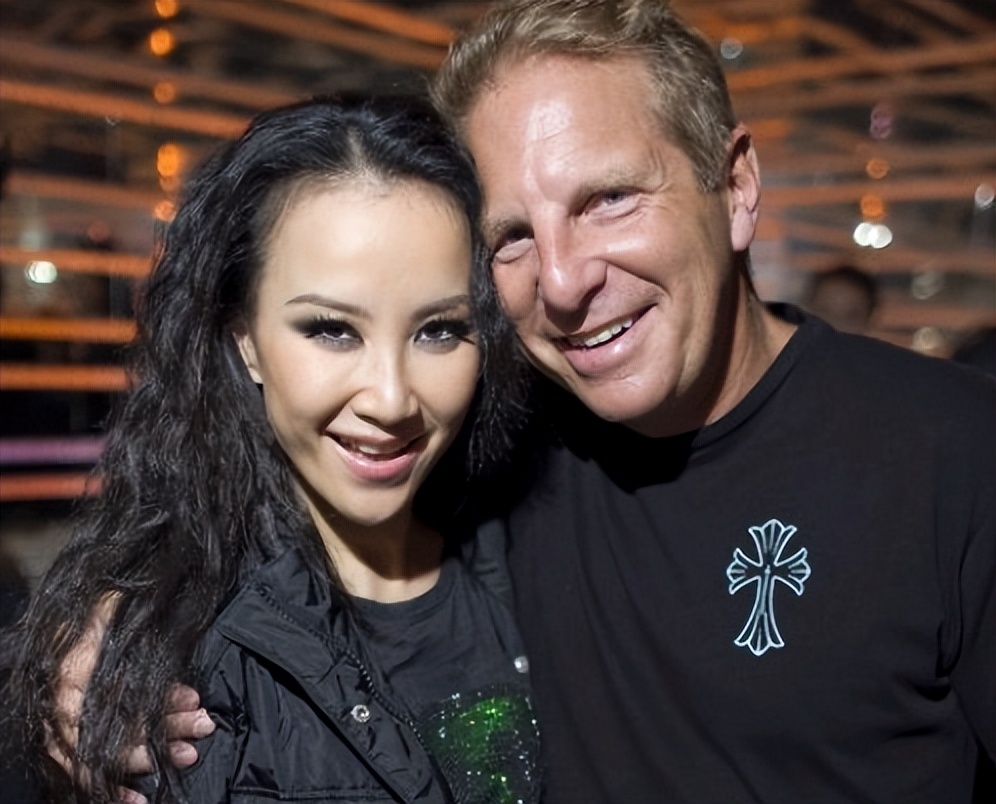 Re-examination of the truth of CoCo Lee's death: the details of his ...