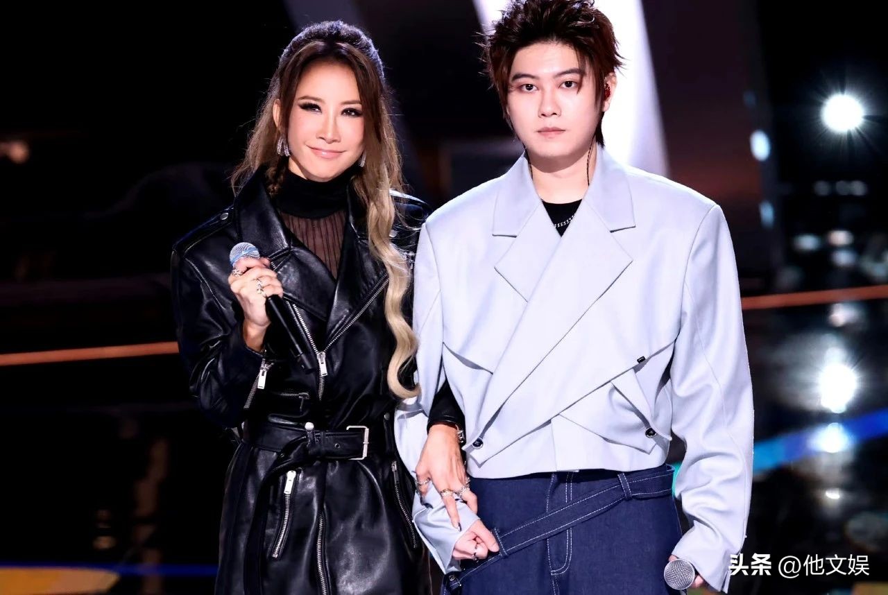 Wang Zepeng and Zhou Feige successively spoke out, and more inside stories were exposed. The two ...