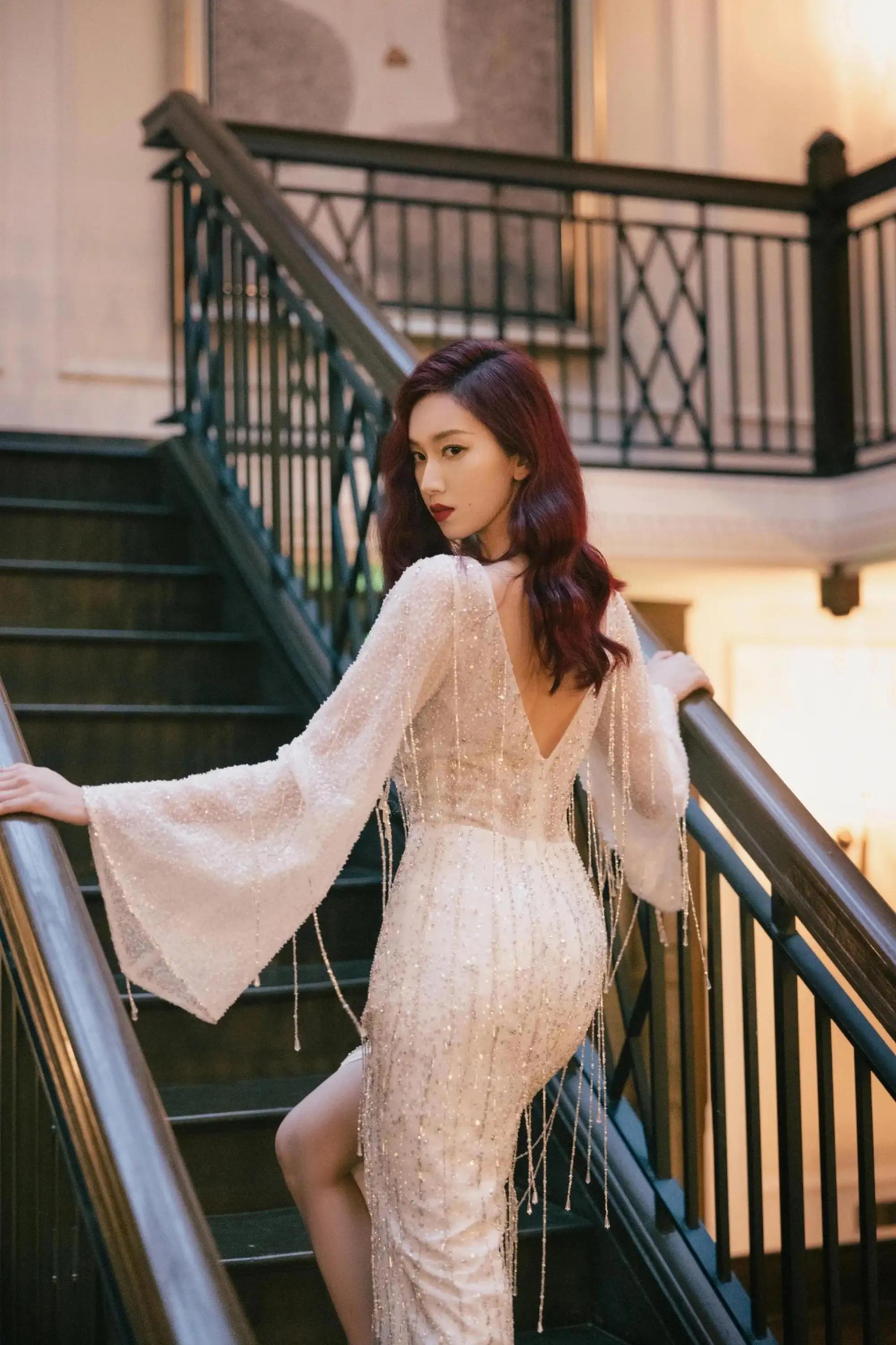 Liu Lingzi's beautiful photos - iNEWS