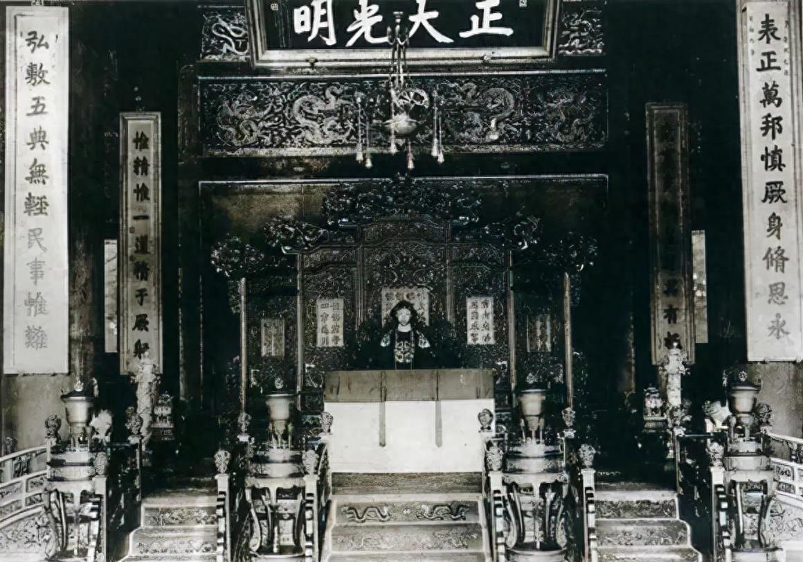 Xuantong Emperor Puyi-a rough life from emperor to commoner - iMedia
