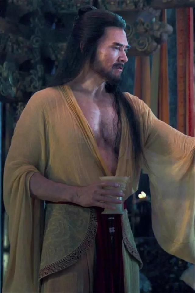 Fei Xiang was blessed by the crew of "The Trilogy of Conferred Gods" on ...