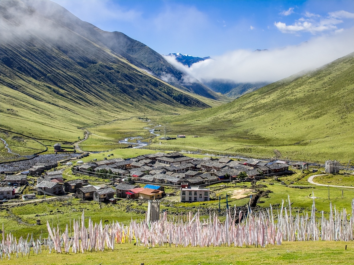 "Three-day tour" "Mosca" allows the mind to travel - iNEWS