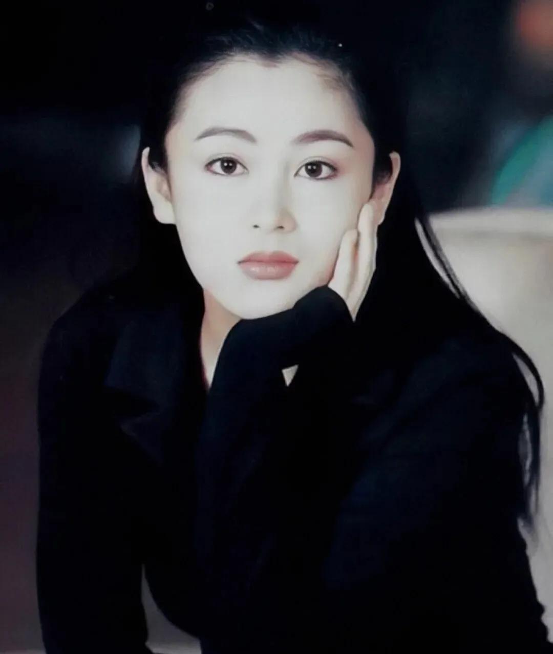 Liu Yifei, Chang'e is a real fairy!Yang Ying and Chang'e are gentle ...