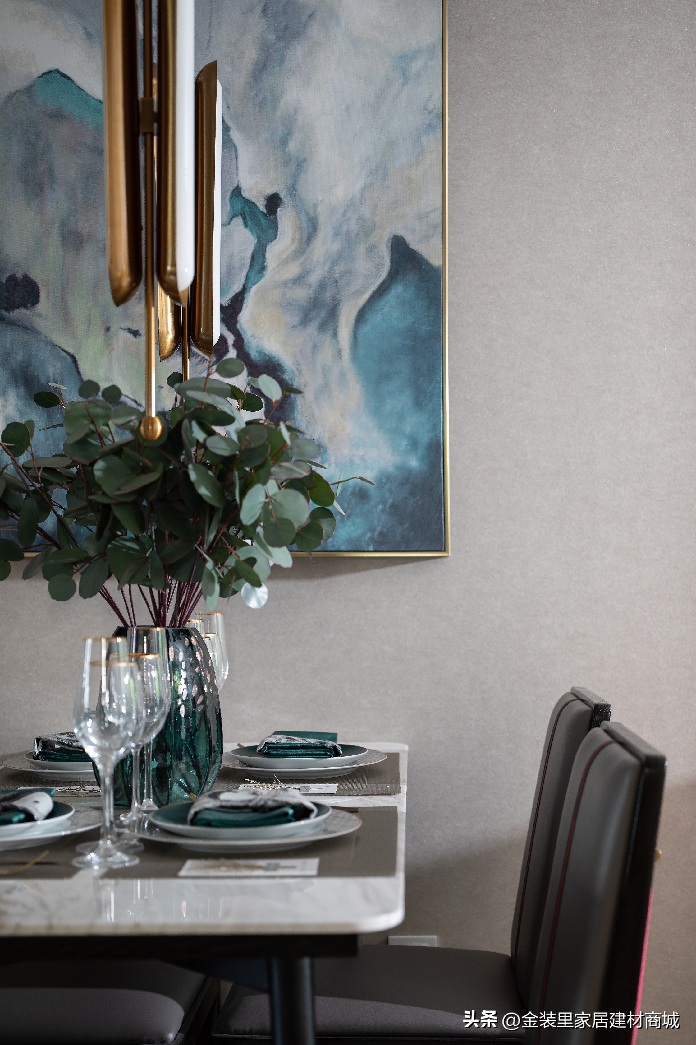 Modern minimalist design, using blue and white to achieve the artistic ...