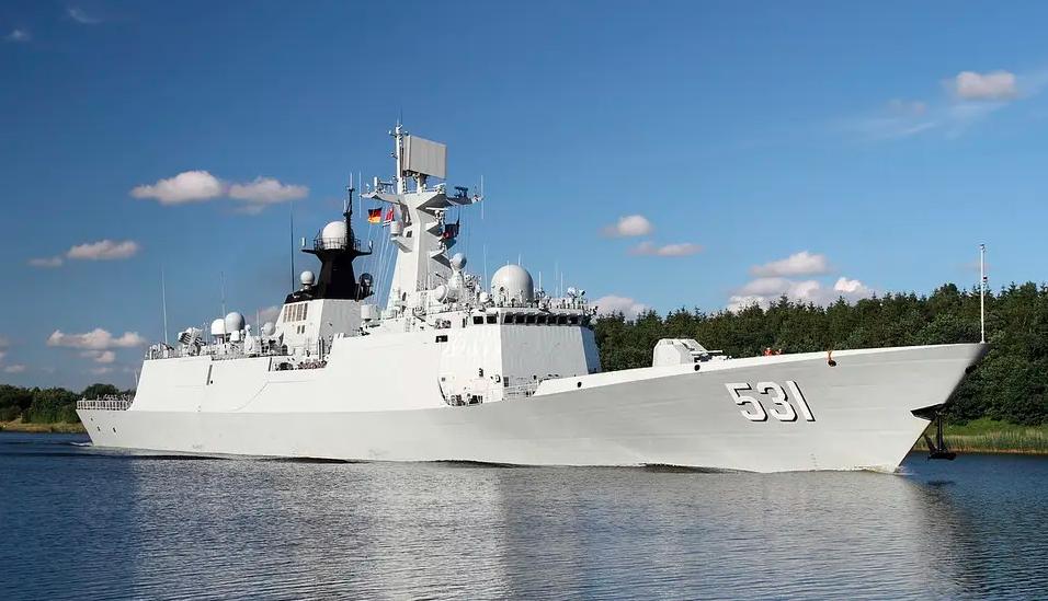There are many types of modern navies, frigates and destroyers look ...