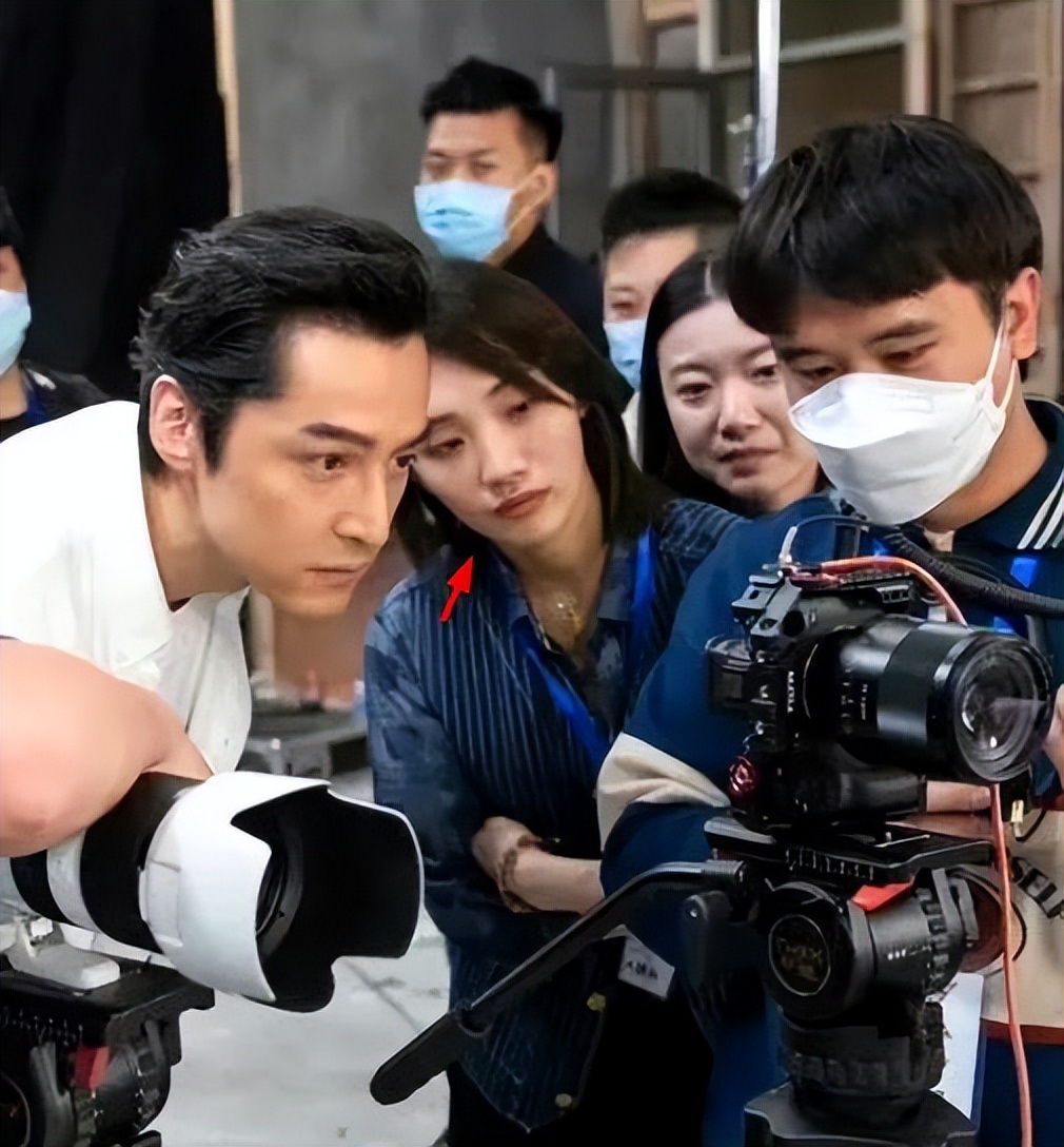 Pregnancy photos of Hu Ge's wife Huang Xining released: The husband and ...