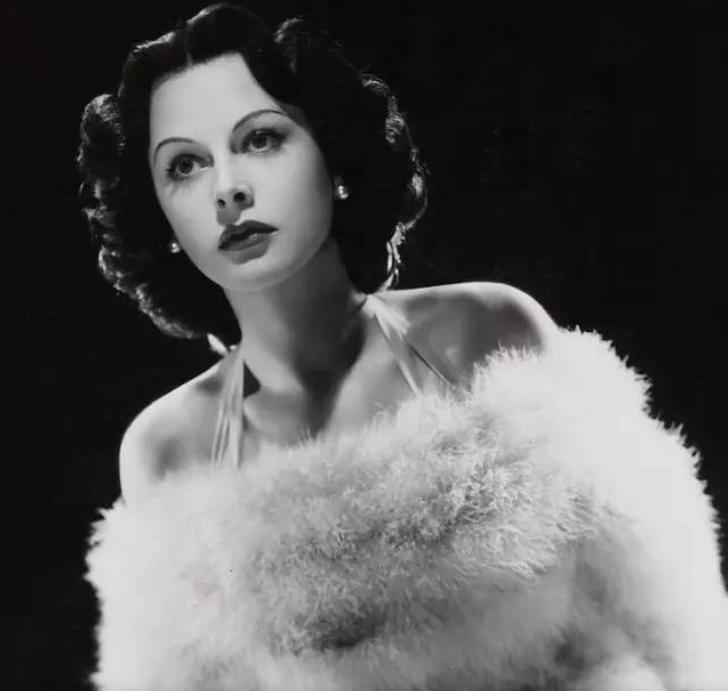 Heidi Lamarr: People who are more beautiful than her are not as smart ...