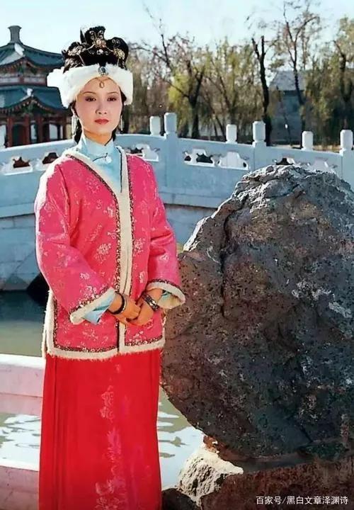 A Dream of Red Mansions Character Wing Wang Xifeng - iNEWS
