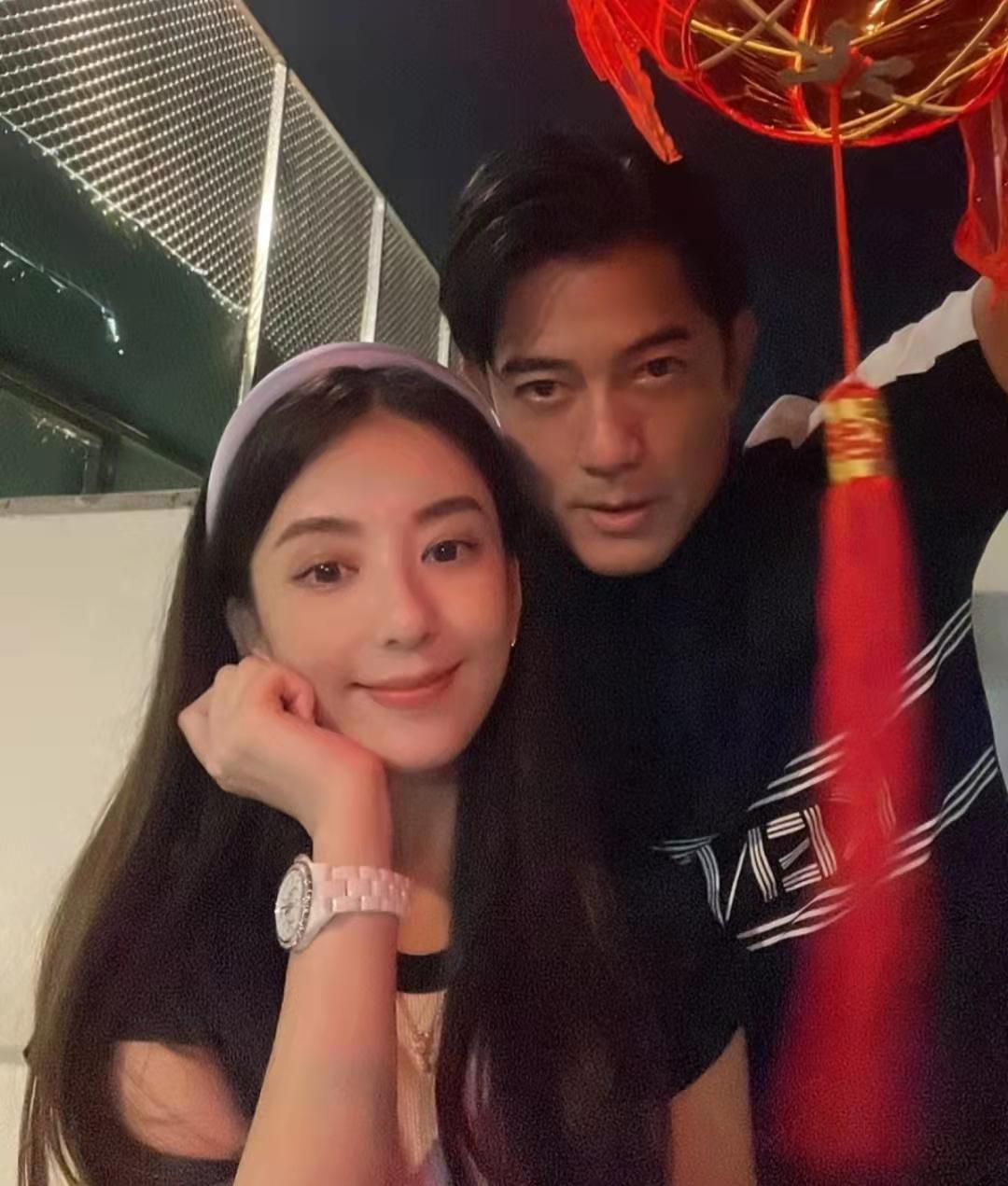 56-year-old Aaron Kwok shows his love in a high-profile manner!Holiday ...