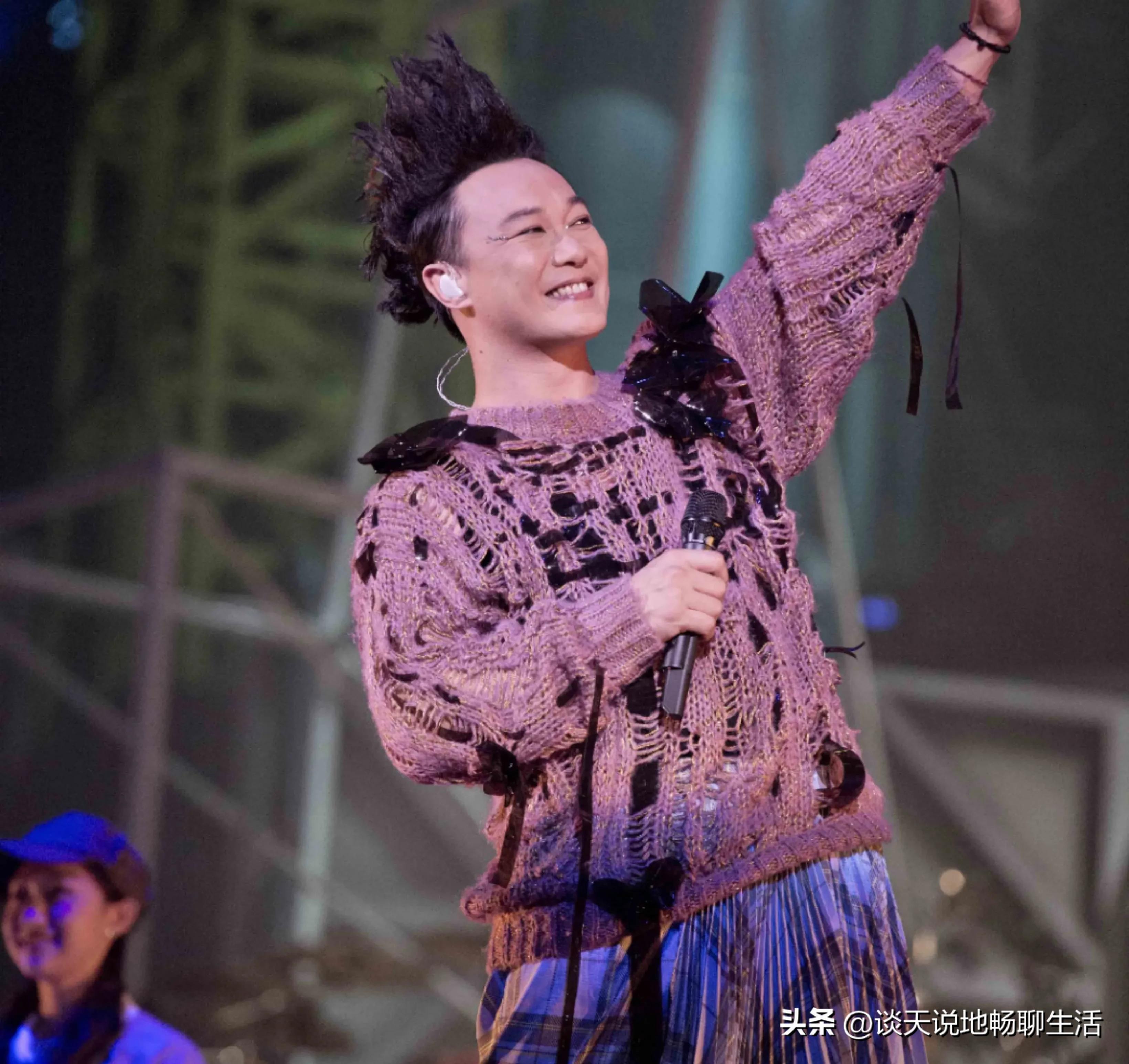 Why many people like music geek singer Eason Chan - iMedia