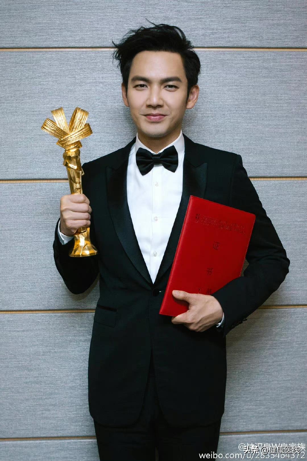 I heard this is Chung Han Leung's last concert tour? I can't bear such ...
