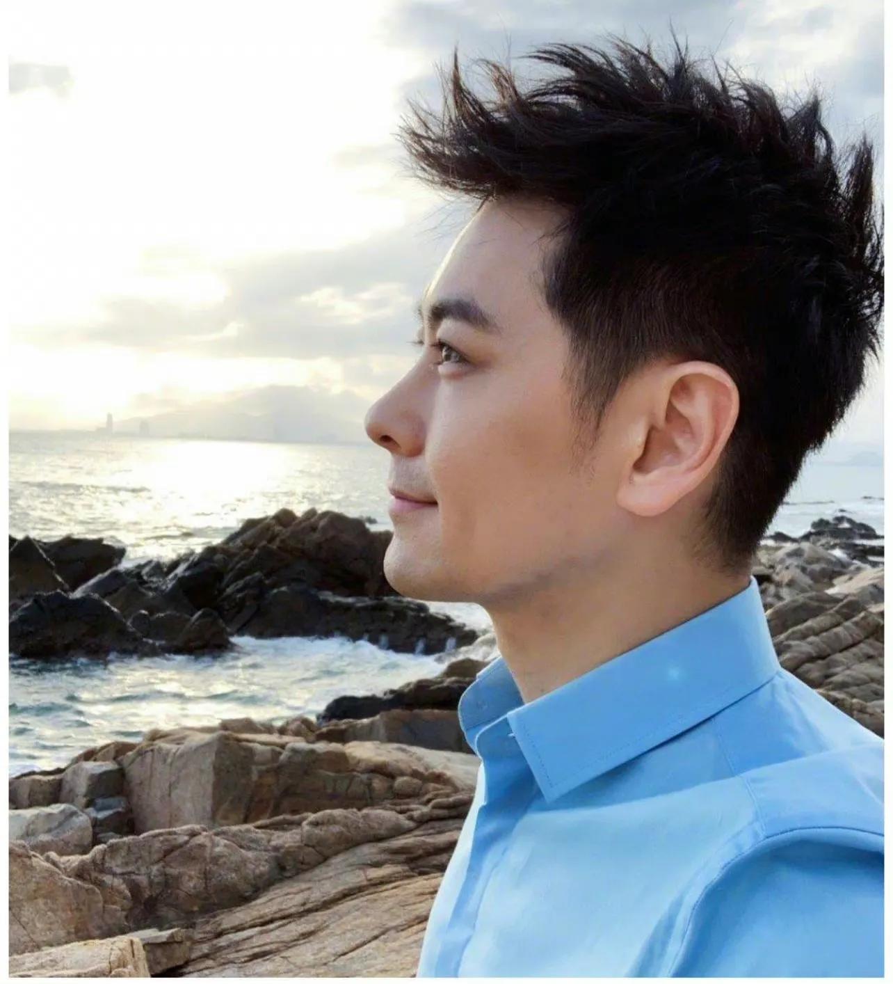 Lin Zhiying took the first photo of her face after the car accident ...