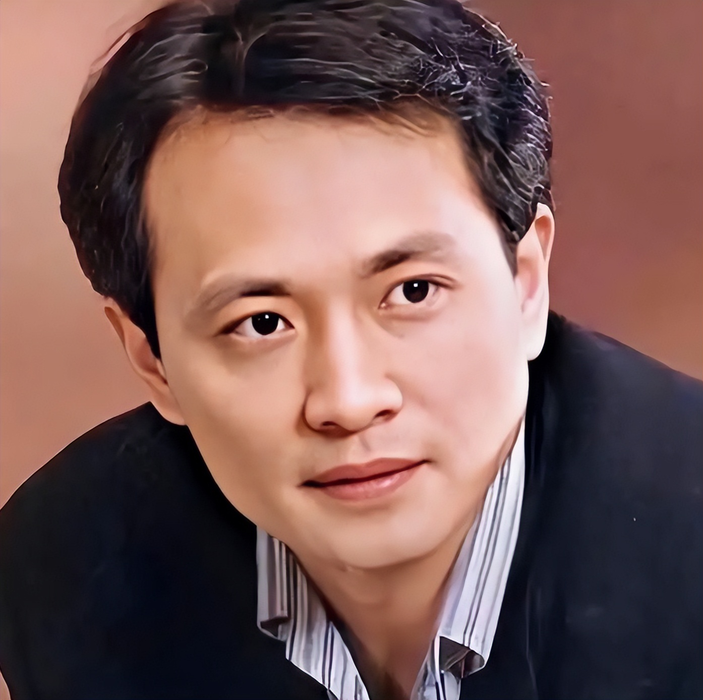 Actor Ding Zhicheng: I got married at the age of 31 to take care of my ...