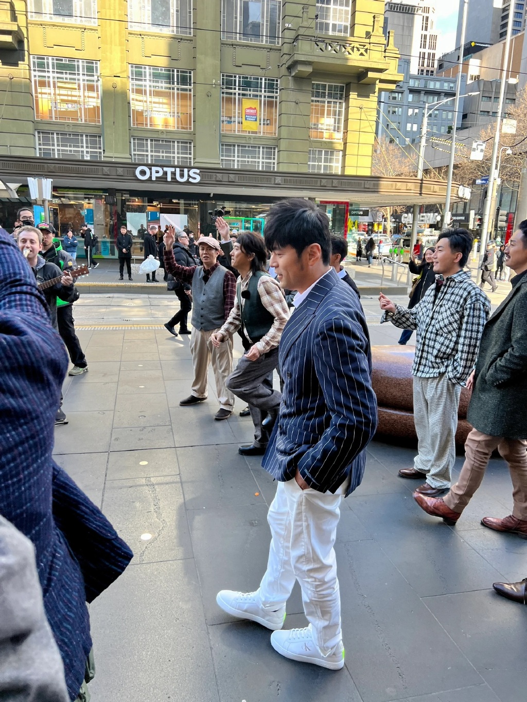Jay Chou recorded a new variety show on the street, he was complained ...