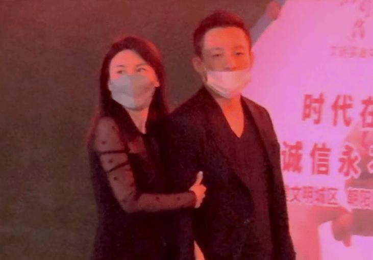 Wang Xiaofei's new love affair was exposed, it was not Zhuang Simin or ...